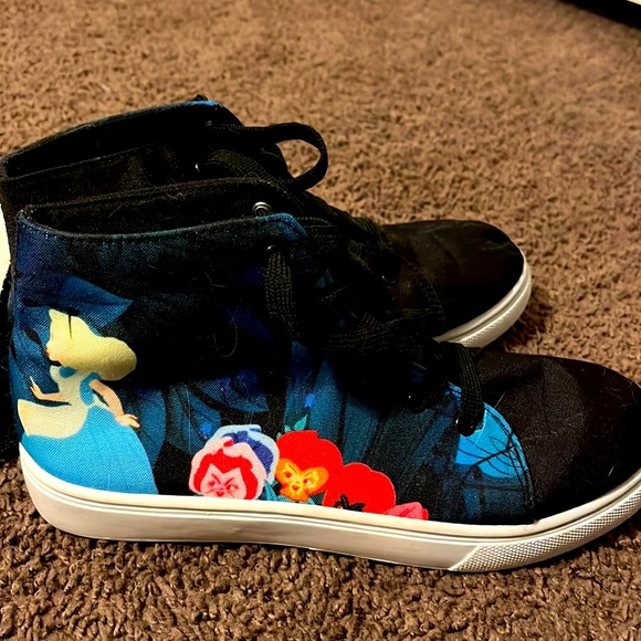 Shoes | Alice In Wonderland Tennis Shoes | Poshmark